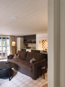 6 Unique Ontario Romantic Getaways For Couples • The Daydream Diaries