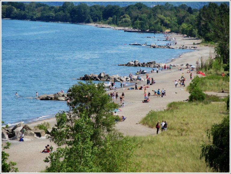 Over 10 + Gorgeous Beaches in Hamilton Ontario • The Daydream Diaries
