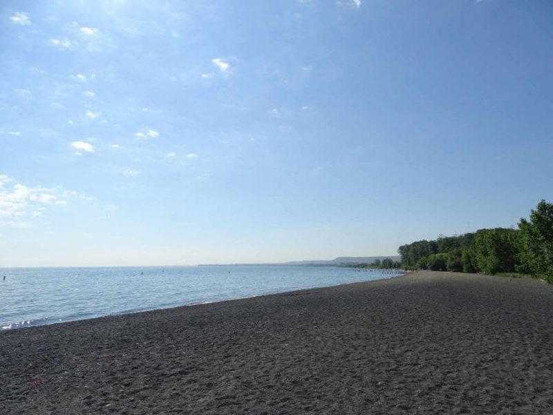 Over 10 + Gorgeous Beaches in Hamilton Ontario • The Daydream Diaries