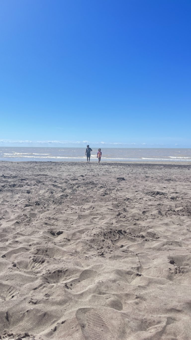 Over 10 + Gorgeous Beaches in Hamilton Ontario • The Daydream Diaries